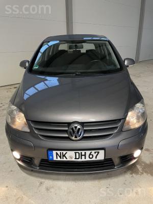 Pelēks Volkswagen Golf Plus 2007 Balvi, ar dzinēja tilpumu 1.90 L un nobraukumu 286 tūkst. km par 2750 €, foto 2 vietnē AUTOMOTO.COM.LV