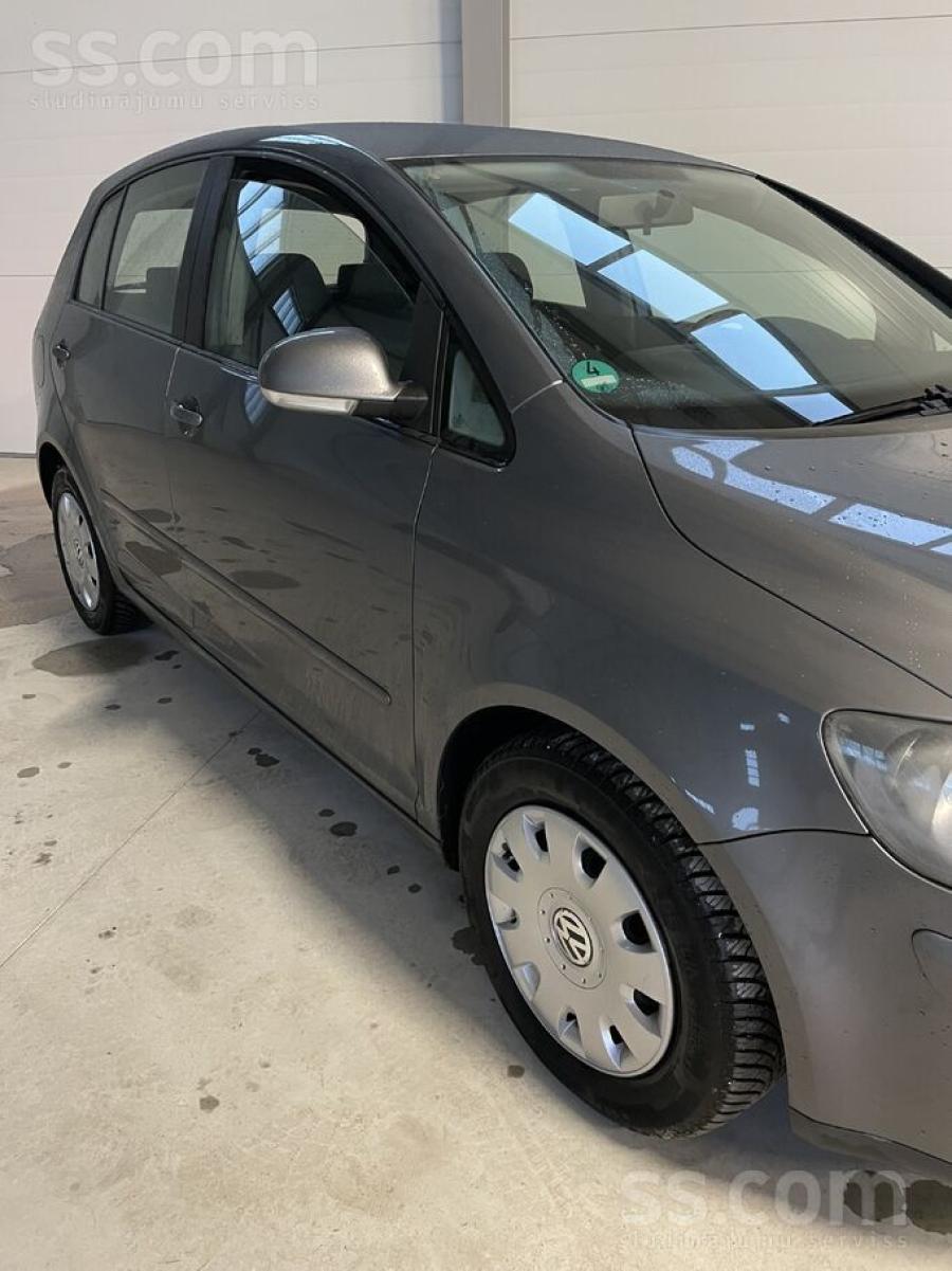 Pelēks Volkswagen Golf Plus 2007 Balvi, ar dzinēja tilpumu 1.90 L un nobraukumu 286 tūkst. km par 2750 €, foto 8 vietnē AUTOMOTO.COM.LV