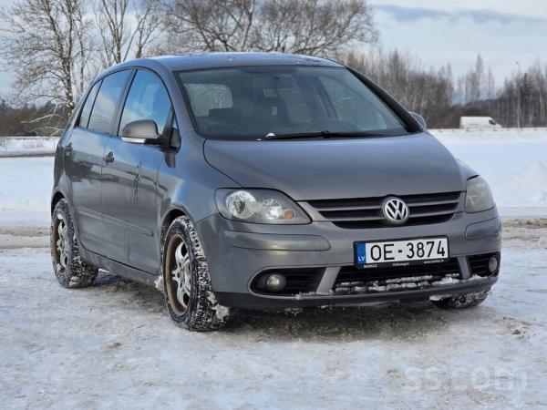 Pelēks Volkswagen Golf Plus 2007 Liepāja, ar dzinēja tilpumu 1.90 L un nobraukumu 344 tūkst. km par 1990 €, foto 4 vietnē AUTOMOTO.COM.LV