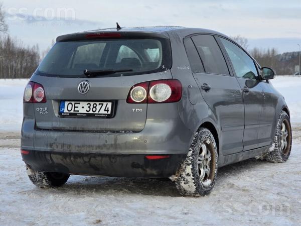 Pelēks Volkswagen Golf Plus 2007 Liepāja, ar dzinēja tilpumu 1.90 L un nobraukumu 344 tūkst. km par 1990 €, foto 6 vietnē AUTOMOTO.COM.LV