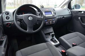 Grey Volkswagen Golf Plus 2007 in Siauliai, with an engine capacity of 1.97 L and mileage of 300 thousand km for 2200 €, photo 12 on AUTOMOTO.COM.LV