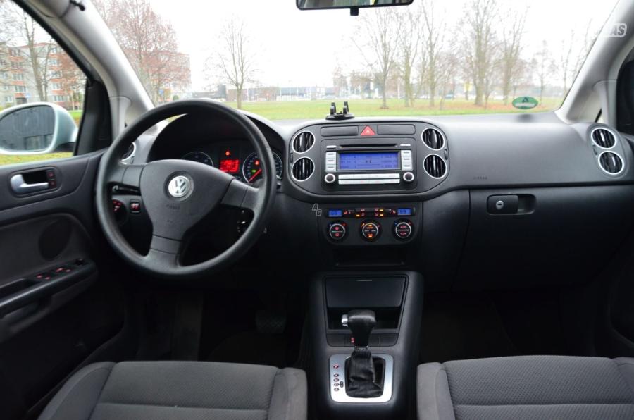 Pelēks Volkswagen Golf Plus 2007 Šauļi, ar dzinēja tilpumu 2.00 L un nobraukumu 300 tūkst. km par 2200 €, foto 13 vietnē AUTOMOTO.COM.LV