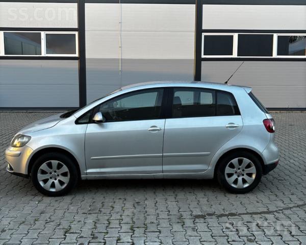 Grey Volkswagen Golf Plus 2007 in Balvi, with an engine capacity of 1.90 L and mileage of 256 thousand km for 2250 €, photo 6 on AUTOMOTO.COM.LV