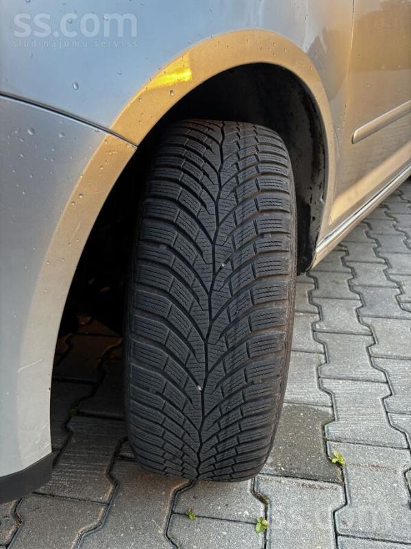 Grey Volkswagen Golf Plus 2007 in Balvi, with an engine capacity of 1.90 L and mileage of 256 thousand km for 2250 €, photo 10 on AUTOMOTO.COM.LV