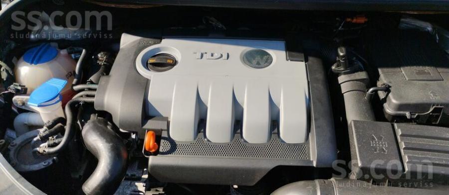 Grey Volkswagen Golf Plus 2007 in Jekabpils, with an engine capacity of 2.00 L and mileage of 235 thousand km for 2100 €, photo 4 on AUTOMOTO.COM.LV