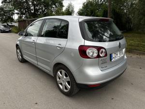 Серый Фольксваген Гольф Плюс 2007 в Шяуляй, объемом двигателя 1.90 л и пробегом 308 тыс. км за 1750 €, фото 4 на AUTOMOTO.COM.LV