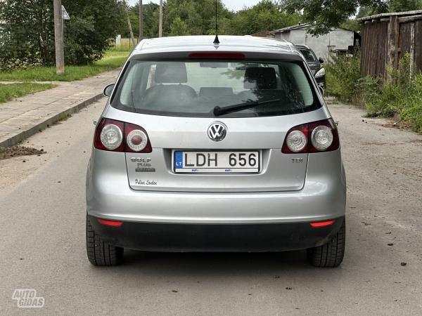 Pelēks Volkswagen Golf Plus 2007 Šauļi, ar dzinēja tilpumu 1.90 L un nobraukumu 308 tūkst. km par 1750 €, foto 5 vietnē AUTOMOTO.COM.LV
