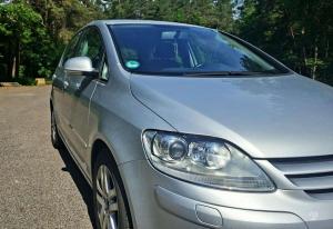 Grey Volkswagen Golf Plus 2007 in Anyksciai, with an engine capacity of 1.97 L and mileage of 239 thousand km for 2100 €, photo 4 on AUTOMOTO.COM.LV