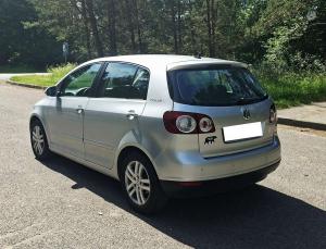 Grey Volkswagen Golf Plus 2007 in Anyksciai, with an engine capacity of 1.97 L and mileage of 239 thousand km for 2100 €, photo 7 on AUTOMOTO.COM.LV