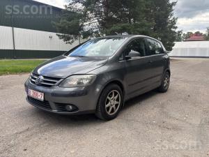 Grey Volkswagen Golf Plus 2007 in Ogre, with an engine capacity of 1.60 L and mileage of 187 thousand km for 1700 €, photo 4 on AUTOMOTO.COM.LV