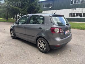 Grey Volkswagen Golf Plus 2007 in Ogre, with an engine capacity of 1.60 L and mileage of 187 thousand km for 1700 €, photo 6 on AUTOMOTO.COM.LV