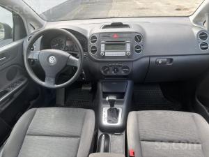 Grey Volkswagen Golf Plus 2007 in Ogre, with an engine capacity of 1.60 L and mileage of 187 thousand km for 1700 €, photo 8 on AUTOMOTO.COM.LV