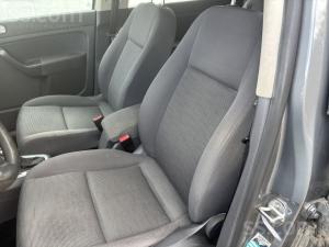 Grey Volkswagen Golf Plus 2007 in Ogre, with an engine capacity of 1.60 L and mileage of 187 thousand km for 1700 €, photo 9 on AUTOMOTO.COM.LV