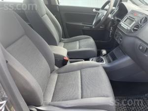 Grey Volkswagen Golf Plus 2007 in Ogre, with an engine capacity of 1.60 L and mileage of 187 thousand km for 1700 €, photo 10 on AUTOMOTO.COM.LV