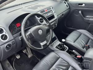 Pelēks Volkswagen Golf Plus 2007 Valmiera, ar dzinēja tilpumu 1.90 L un nobraukumu 334 tūkst. km par 2350 €, foto 11 vietnē AUTOMOTO.COM.LV