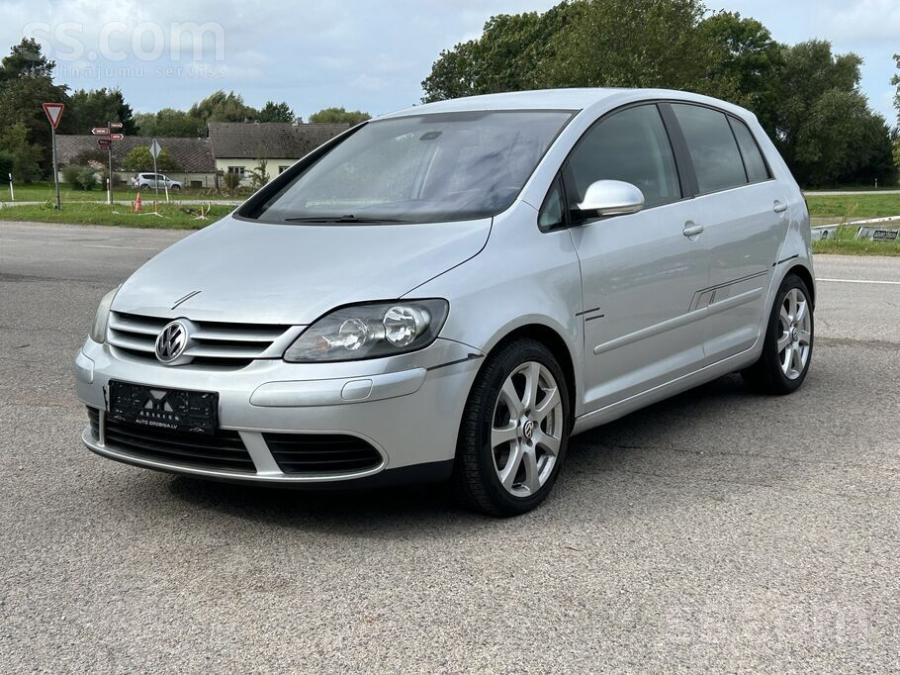 Pelēks Volkswagen Golf Plus 2007 Liepāja, ar dzinēja tilpumu 1.90 L un nobraukumu 0 tūkst. km par 3300 €, foto 1 vietnē AUTOMOTO.COM.LV