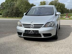 Pelēks Volkswagen Golf Plus 2007 Liepāja, ar dzinēja tilpumu 1.90 L un nobraukumu 0 tūkst. km par 3300 €, foto 3 vietnē AUTOMOTO.COM.LV