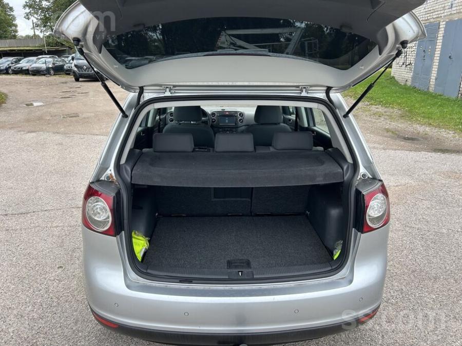 Pelēks Volkswagen Golf Plus 2007 Liepāja, ar dzinēja tilpumu 1.90 L un nobraukumu 0 tūkst. km par 3300 €, foto 6 vietnē AUTOMOTO.COM.LV