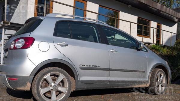 Grey Volkswagen Golf Plus 2007 in Cesis, with an engine capacity of 2.00 L and mileage of 321 thousand km for 3300 €, photo 1 on AUTOMOTO.COM.LV