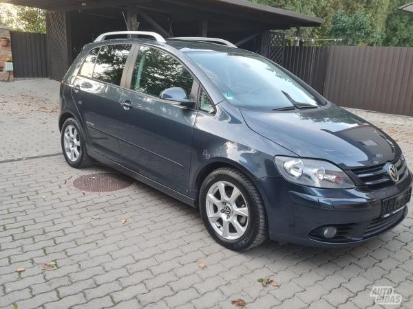 Pelēks Volkswagen Golf Plus 2007 Viļņa, ar dzinēja tilpumu 1.90 L un nobraukumu 212 tūkst. km par 3250 €, foto 1 vietnē AUTOMOTO.COM.LV