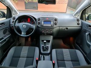 Pelēks Volkswagen Golf Plus 2007 Viļņa, ar dzinēja tilpumu 1.90 L un nobraukumu 212 tūkst. km par 3250 €, foto 4 vietnē AUTOMOTO.COM.LV