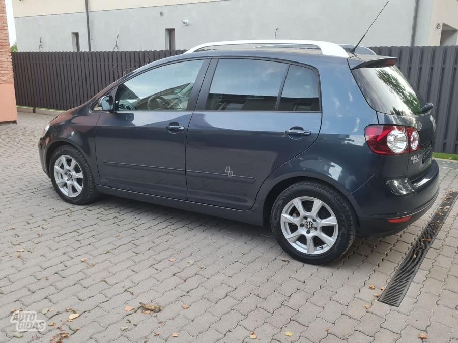 Pelēks Volkswagen Golf Plus 2007 Viļņa, ar dzinēja tilpumu 1.90 L un nobraukumu 212 tūkst. km par 3250 €, foto 13 vietnē AUTOMOTO.COM.LV