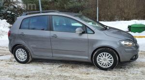 Grey Volkswagen Golf Plus 2008 in Riga, with an engine capacity of 1.90 L and mileage of 229 thousand km for 3990 €, photo 6 on AUTOMOTO.COM.LV