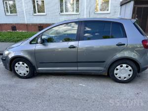 Pelēks Volkswagen Golf Plus 2008 Rīga, ar dzinēja tilpumu 1.60 L un nobraukumu 314 tūkst. km par 1700 €, foto  vietnē AUTOMOTO.COM.LV