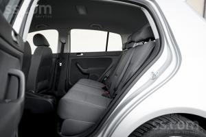 Grey Volkswagen Golf Plus 2008 in Talsi, with an engine capacity of 1.90 L and mileage of 218 thousand km for 2950 €, photo 11 on AUTOMOTO.COM.LV