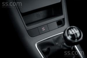 Grey Volkswagen Golf Plus 2008 in Talsi, with an engine capacity of 1.90 L and mileage of 218 thousand km for 2950 €, photo 21 on AUTOMOTO.COM.LV