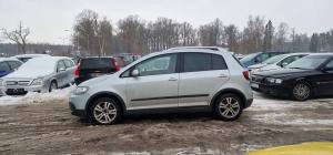 Pelēks Volkswagen Golf Plus 2008 Valmiera, ar dzinēja tilpumu 2.00 L un nobraukumu 391 tūkst. km par 2500 €, foto 6 vietnē AUTOMOTO.COM.LV