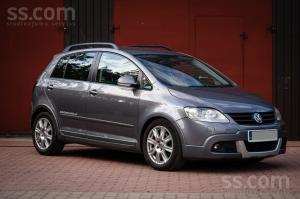 Pelēks Volkswagen Golf Plus 2008 Daugavpils, ar dzinēja tilpumu 1.90 L un nobraukumu 261 tūkst. km par 3950 €, foto  vietnē AUTOMOTO.COM.LV