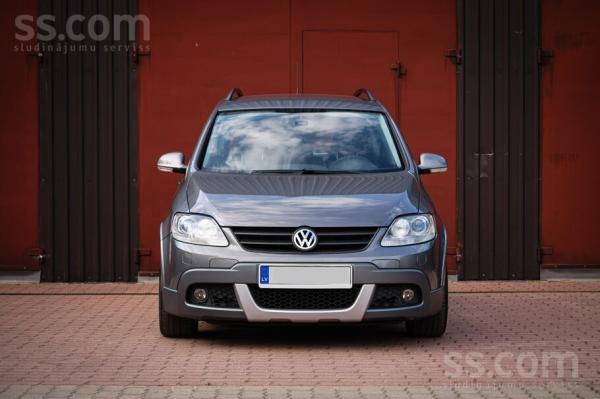 Pelēks Volkswagen Golf Plus 2008 Daugavpils, ar dzinēja tilpumu 1.90 L un nobraukumu 261 tūkst. km par 3950 €, foto 8 vietnē AUTOMOTO.COM.LV
