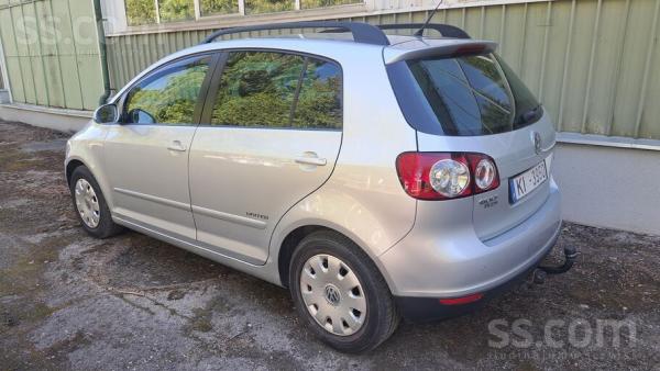 Pelēks Volkswagen Golf Plus 2008 Ogre, ar dzinēja tilpumu 1.90 L un nobraukumu 245 tūkst. km par 2550 €, foto 4 vietnē AUTOMOTO.COM.LV