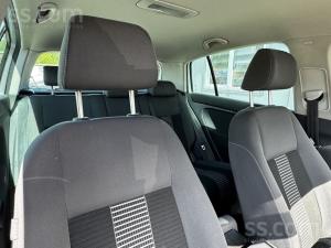 Grey Volkswagen Golf Plus 2008 in Daugavpils, with an engine capacity of 2.00 L and mileage of 0 thousand km for 3750 €, photo 22 on AUTOMOTO.COM.LV