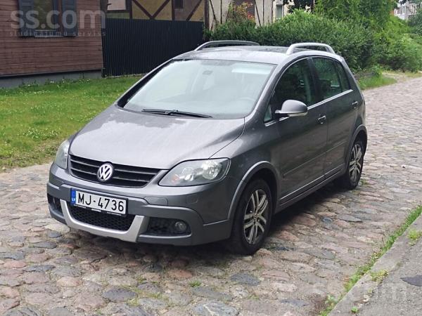 Grey Volkswagen Golf Plus 2008 in Riga, with an engine capacity of 1.90 L and mileage of 0 thousand km for 3700 €, photo 1 on AUTOMOTO.COM.LV