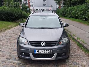Grey Volkswagen Golf Plus 2008 in Riga, with an engine capacity of 1.90 L and mileage of 0 thousand km for 3700 €, photo 3 on AUTOMOTO.COM.LV