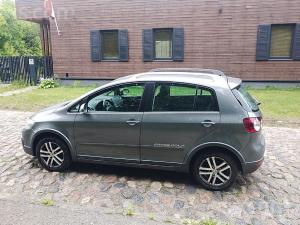 Grey Volkswagen Golf Plus 2008 in Riga, with an engine capacity of 1.90 L and mileage of 0 thousand km for 3700 €, photo 9 on AUTOMOTO.COM.LV