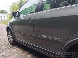 Grey Volkswagen Golf Plus 2008 in Riga, with an engine capacity of 1.90 L and mileage of 0 thousand km for 3700 €, photo 10 on AUTOMOTO.COM.LV