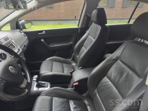 Grey Volkswagen Golf Plus 2008 in Riga, with an engine capacity of 1.90 L and mileage of 0 thousand km for 3700 €, photo 13 on AUTOMOTO.COM.LV