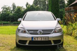 Grey Volkswagen Golf Plus 2008 in Liepaja, with an engine capacity of 1.90 L and mileage of 346 thousand km for 2200 €, photo 3 on AUTOMOTO.COM.LV