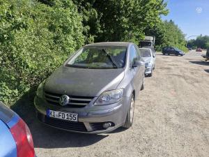 Grey Volkswagen Golf Plus 2008 in Klaipeda, with an engine capacity of 1.97 L and mileage of 286 thousand km for 2399 €, photo  on AUTOMOTO.COM.LV