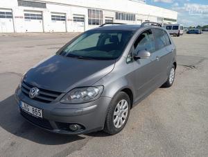 Pelēks Volkswagen Golf Plus 2008 Panevēža, ar dzinēja tilpumu 1.90 L un nobraukumu 348 tūkst. km par 2350 €, foto 6 vietnē AUTOMOTO.COM.LV