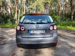 Pelēks Volkswagen Golf Plus 2008 Viļņa, ar dzinēja tilpumu 1.90 L un nobraukumu 207 tūkst. km par 3300 €, foto 5 vietnē AUTOMOTO.COM.LV