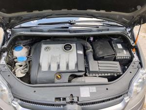 Pelēks Volkswagen Golf Plus 2008 Viļņa, ar dzinēja tilpumu 1.90 L un nobraukumu 207 tūkst. km par 3300 €, foto 16 vietnē AUTOMOTO.COM.LV