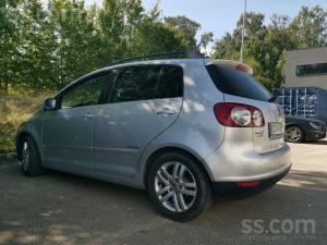 Grey Volkswagen Golf Plus 2008 in Jurmala, with an engine capacity of 1.90 L and mileage of 302 thousand km for 3900 €, photo 7 on AUTOMOTO.COM.LV
