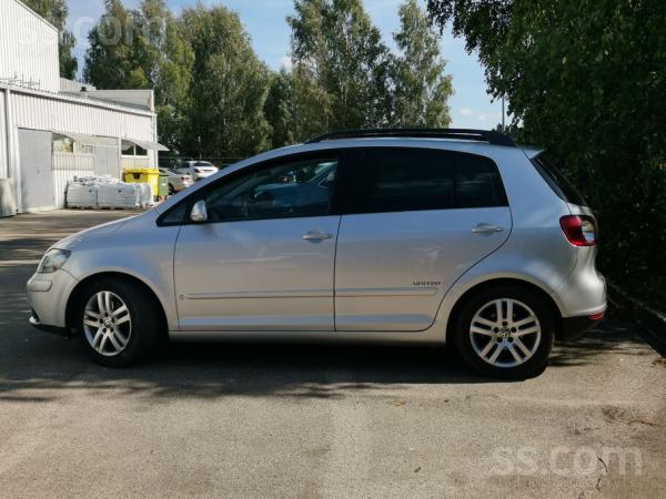 Grey Volkswagen Golf Plus 2008 in Jurmala, with an engine capacity of 1.90 L and mileage of 302 thousand km for 3900 €, photo 3 on AUTOMOTO.COM.LV
