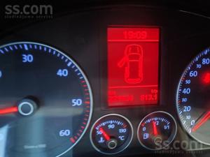 Pelēks Volkswagen Golf Plus 2008 Rīga, ar dzinēja tilpumu 1.90 L un nobraukumu 222 tūkst. km par 2250 €, foto 9 vietnē AUTOMOTO.COM.LV
