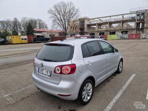 Grey Volkswagen Golf Plus 2009 in Klaipeda, with an engine capacity of 2.00 L and mileage of 370 thousand km for 2500 €, photo 6 on AUTOMOTO.COM.LV