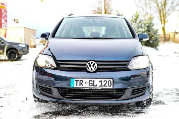 Pelēks Volkswagen Golf Plus 2009 Kretinga, ar dzinēja tilpumu 1.60 L un nobraukumu 202 tūkst. km par 3750 €, foto 3 vietnē AUTOMOTO.COM.LV